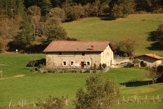 Imágenes de Baserri: descubre bancos de fotos, ilustraciones, vectores ...