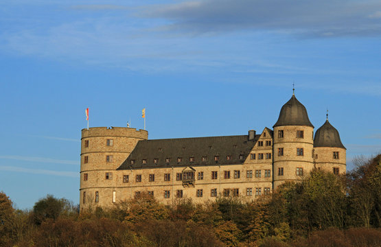 รูปภาพWewelsburg – เลือกดูภาพถ่ายสต็อก เวกเตอร์ และวิดีโอ160 | Adobe Stock