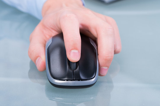 「Maus-Hand」の写真素材 | 2,328件の無料イラスト画像 | Adobe Stock