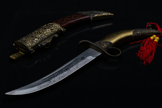 Janbiya bilder – Bläddra bland 100 stockfoton, vektorer och videor ...