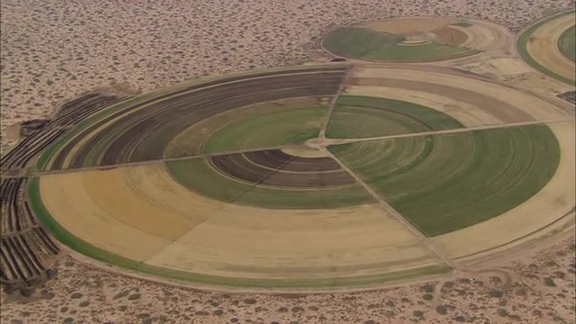 "Circular Fields" Images – Browse 24 Stock Photos, Vectors, and Video ...