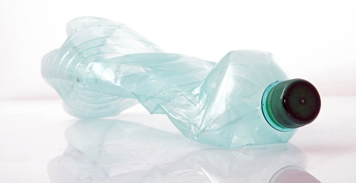 "Bouteille Plastique" Images – Browse 254 Stock Photos, Vectors, and ...