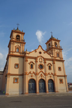 "Bata Cathedral" Bilder – Durchsuchen 16 Archivfotos, Vektorgrafiken ...