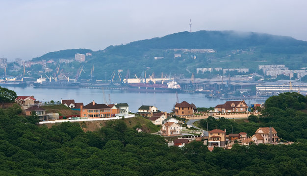 「Nakhodka」の画像 - 1,499 件の Stock 写真、ベクターおよびビデオ | Adobe Stock