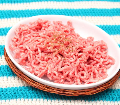 Schweinemett Bilder – Durchsuchen 1,224 Archivfotos, Vektorgrafiken und ...