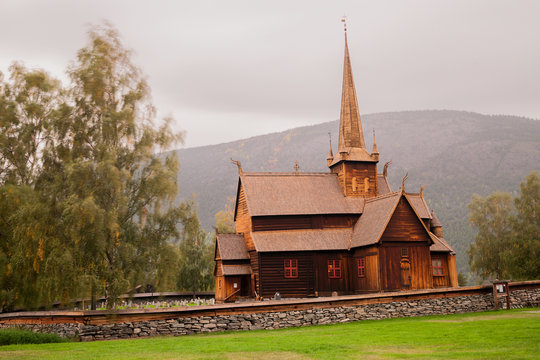 Lom Bilder – Durchsuchen 5,206 Archivfotos, Vektorgrafiken und Videos ...