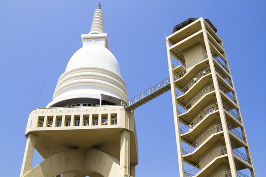 「Chaithya」の写真素材 | 44件の無料イラスト画像 | Adobe Stock