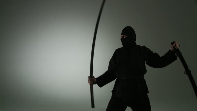 Unsheathe - Images et vidéos libres de droits | Adobe Stock