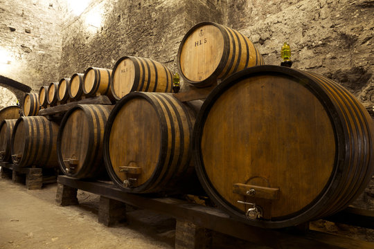 รูปภาพWintner – เลือกดูภาพถ่ายสต็อก เวกเตอร์ และวิดีโอ547 | Adobe Stock