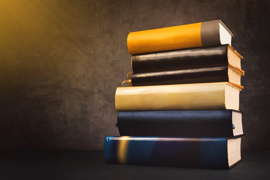 Free Books Images – Browse 26,248 Free Stock Photos, Vectors, and Video ...