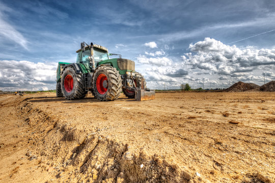 Traktor Images – Browse 22,023 Stock Photos, Vectors, and Video | Adobe ...