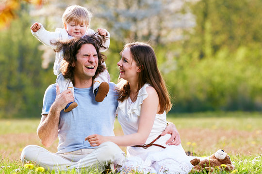 Welless Bilder – Durchsuchen 149 Archivfotos, Vektorgrafiken und Videos ...