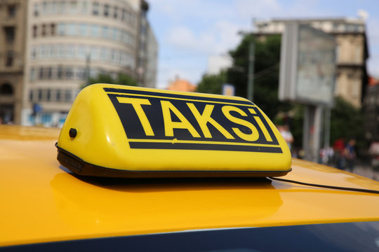 รูปภาพTaxi-Schild – เลือกดูภาพถ่ายสต็อก เวกเตอร์ และวิดีโอ85 | Adobe Stock