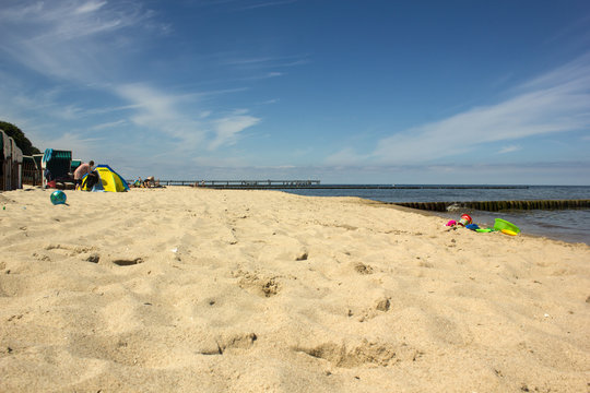 「Strandbild」の写真素材 | 483件の無料イラスト画像 | Adobe Stock