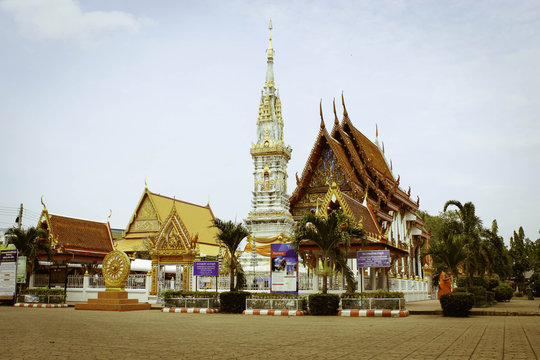 Yasothon Bilder – Durchsuchen 571 Archivfotos, Vektorgrafiken und ...