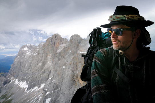 รูปภาพBergwanderer – เลือกดูภาพถ่ายสต็อก เวกเตอร์ และวิดีโอ1,239 ...