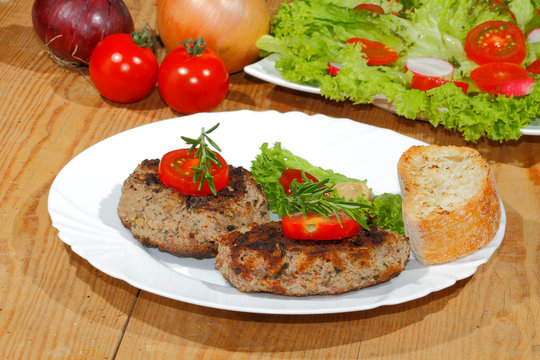 「Schweinemett」の画像 - 336 件の Stock 写真、ベクターおよびビデオ | Adobe Stock