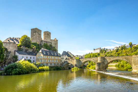 Lahn Bilder – Durchsuchen 10,397 Archivfotos, Vektorgrafiken und Videos ...