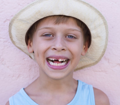 รูปภาพToothless – เลือกดูภาพถ่ายสต็อก เวกเตอร์ และวิดีโอ12,593 | Adobe ...