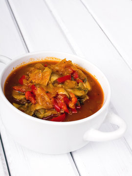 Letcho Bilder – Durchsuchen 4,211 Archivfotos, Vektorgrafiken und ...