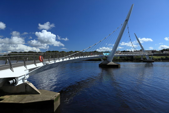 "River Foyle" Images – Browse 158 Stock Photos, Vectors, and Video ...