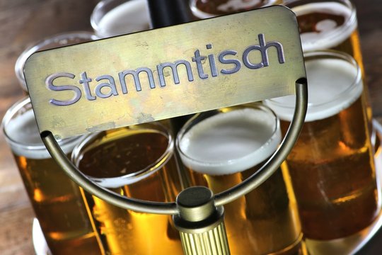 รูปภาพStammtischschild – เลือกดูภาพถ่ายสต็อก เวกเตอร์ และวิดีโอ9 ...