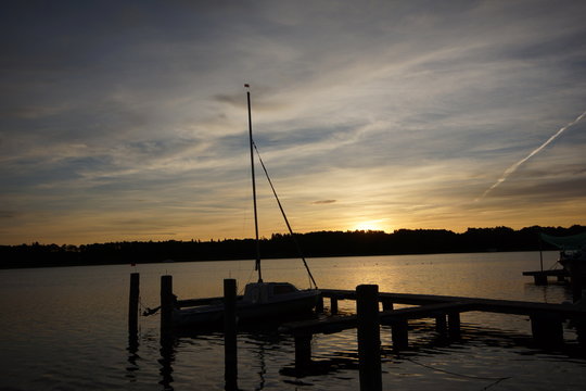 รูปภาพMecklenburger – เลือกดูภาพถ่ายสต็อก เวกเตอร์ และวิดีโอ486 | Adobe ...