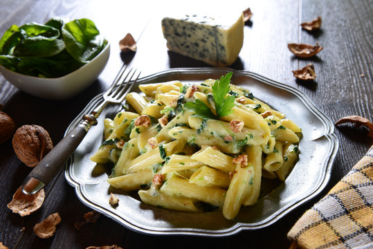 DIE 90 BESTEN BILDER, STOCK-FOTOS UND -VEKTORGRAFIKEN ZU „Tufoli ...