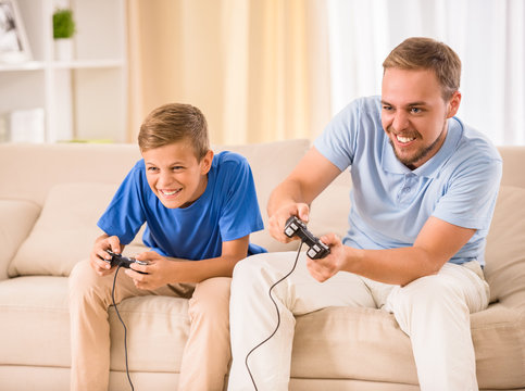 Uncle Bilder – Durchsuchen 32,959 Archivfotos, Vektorgrafiken und ...