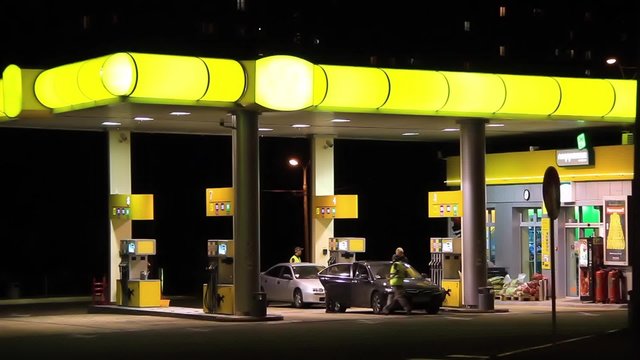 "Filling Station" Images – Browse 105,728 Stock Photos, Vectors, and ...