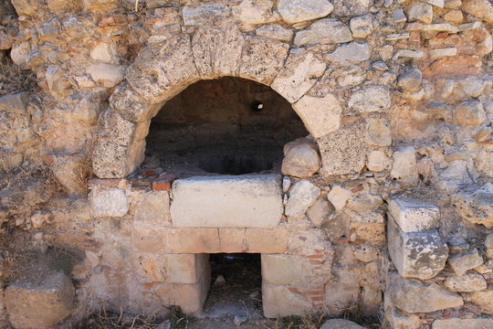 Bechin bilder – Bläddra bland 21 stockfoton, vektorer och videor ...