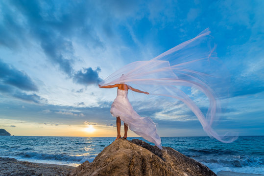 Femininity Images – Browse 803,346 Stock Photos, Vectors, and Video ...