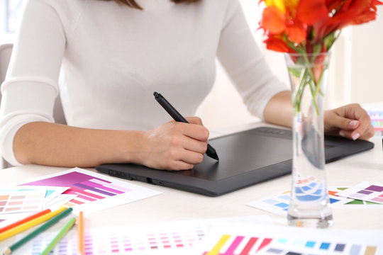 Digitize Images – Browse 69,543 Stock Photos, Vectors, and Video ...