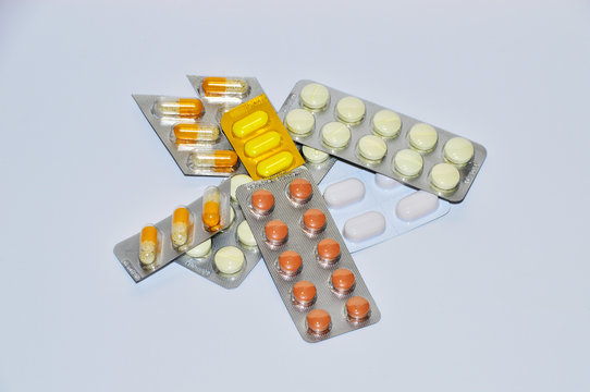 Filmtabletten bilder – Bläddra bland 208 stockfoton, vektorer och ...