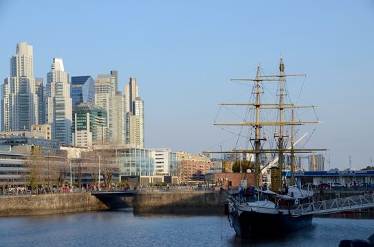 Corbeta Bilder – Durchsuchen 20 Archivfotos, Vektorgrafiken und Videos ...