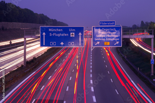 "Autobahn bei Nacht" Stockfotos und lizenzfreie Bilder auf Fotolia.com ...