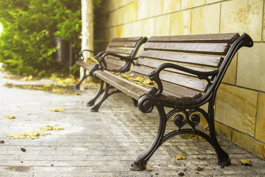 Bench Images – Browse 1,782,202 Stock Photos, Vectors, and Video ...