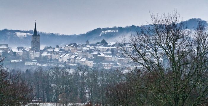 「Donzenac」の画像 - 381 件の Stock 写真、ベクターおよびビデオ | Adobe Stock