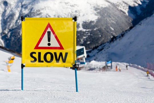 Ski Run Signs Bilder – Durchsuchen 3,346 Archivfotos, Vektorgrafiken ...