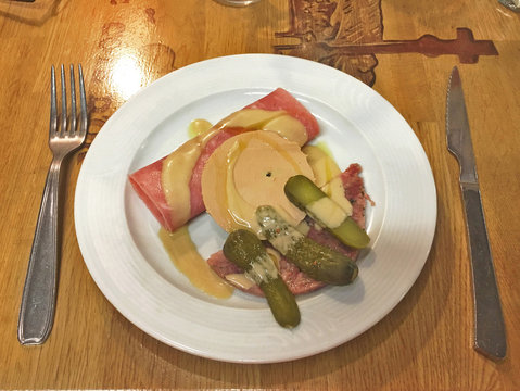 「Wurstteller」の画像 - 311 件の Stock 写真、ベクターおよびビデオ | Adobe Stock