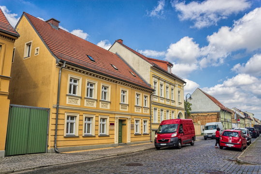 รูปภาพLandflucht – เลือกดูภาพถ่ายสต็อก เวกเตอร์ และวิดีโอ479 | Adobe Stock