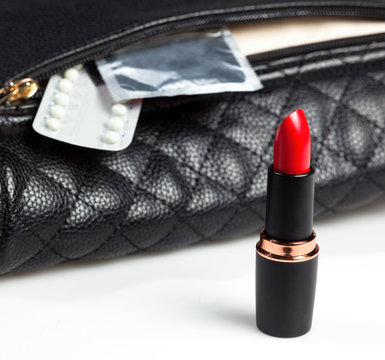 รูปภาพPromiscuous – เลือกดูภาพถ่ายสต็อก เวกเตอร์ และวิดีโอ1,218 | Adobe ...