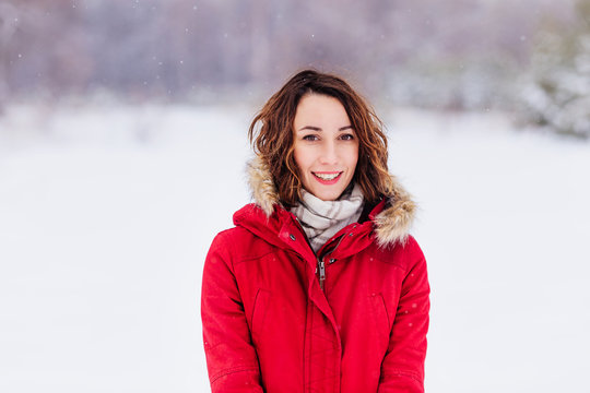 Пальто Images – Browse 1,240 Stock Photos, Vectors, and Video | Adobe Stock