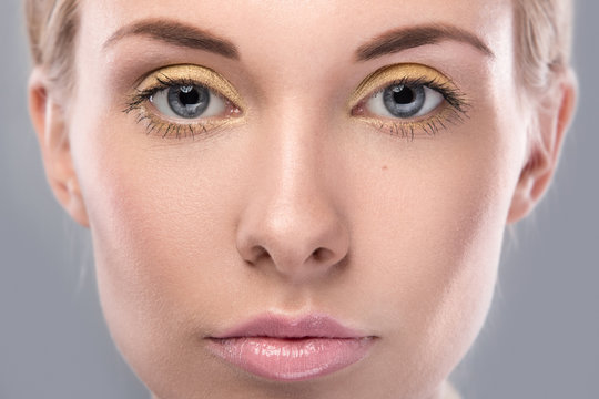 รูปภาพCheekbones – เลือกดูภาพถ่ายสต็อก เวกเตอร์ และวิดีโอ19,092 | Adobe ...