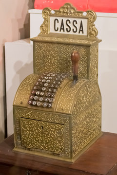 รูปภาพ"Cassa – เลือกดูภาพถ่ายสต็อก เวกเตอร์ และวิดีโอ1,828 | Adobe Stock