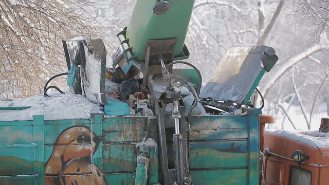 Garbage Collection Point Images – Browse 1,236 Stock Photos, Vectors ...