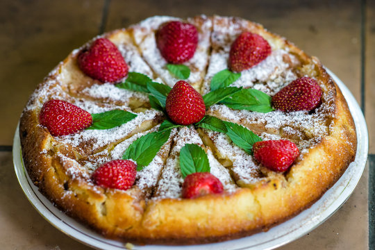 Pirog Bilder – Durchsuchen 2,987 Archivfotos, Vektorgrafiken und Videos ...