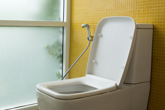 "Bum Gun" Bilder – Durchsuchen 354 Archivfotos, Vektorgrafiken und ...