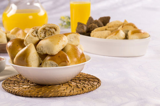 Esfihas Images – Browse 1,602 Stock Photos, Vectors, and Video | Adobe ...