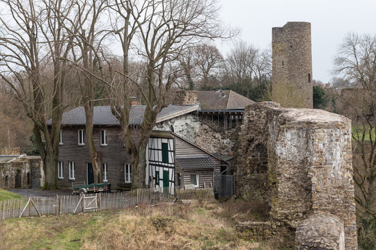 Hennef Bilder – Durchsuchen 314 Archivfotos, Vektorgrafiken und Videos ...